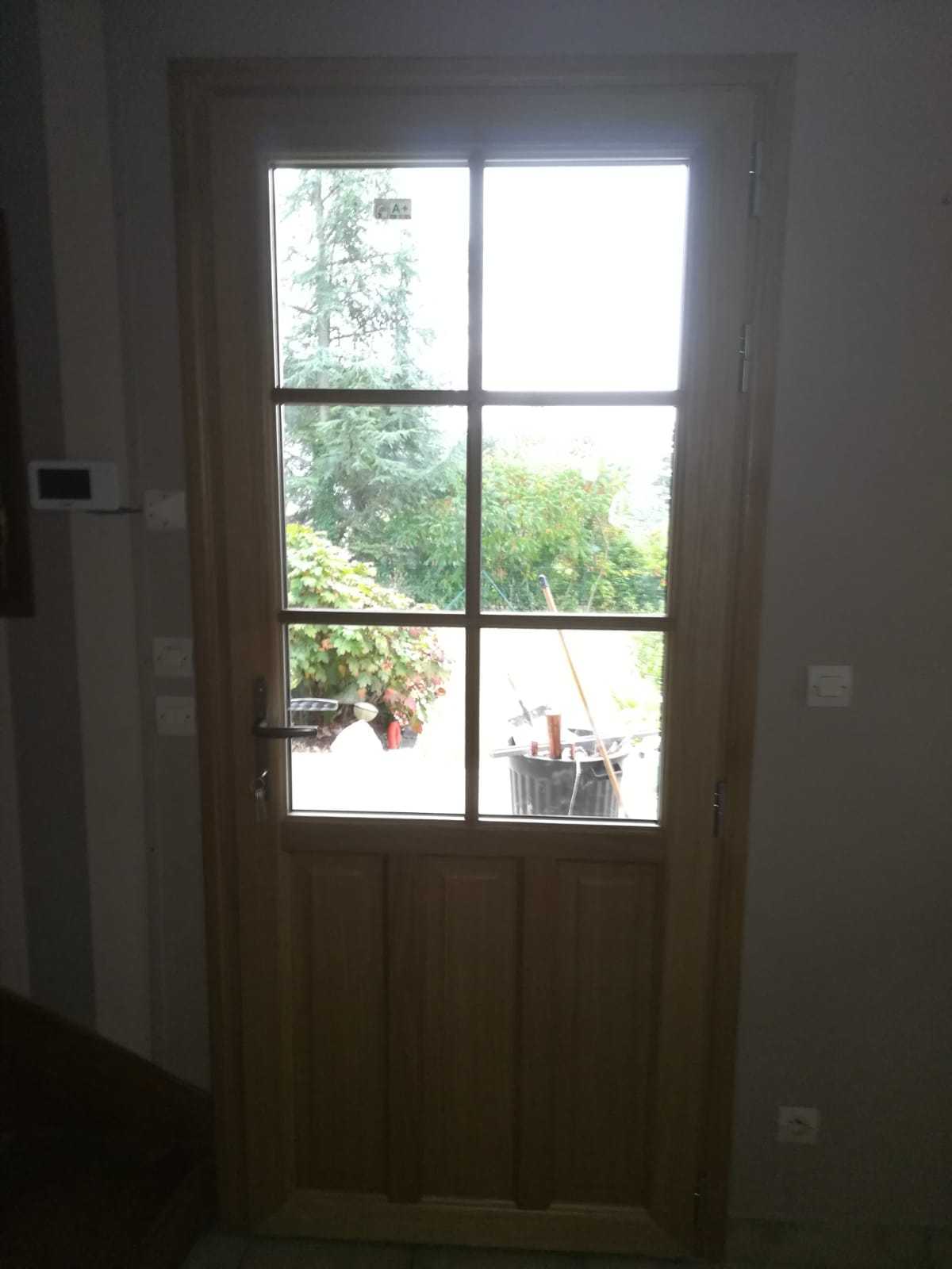 Porte d'entrée classique type fermière- Dinan -aluminium